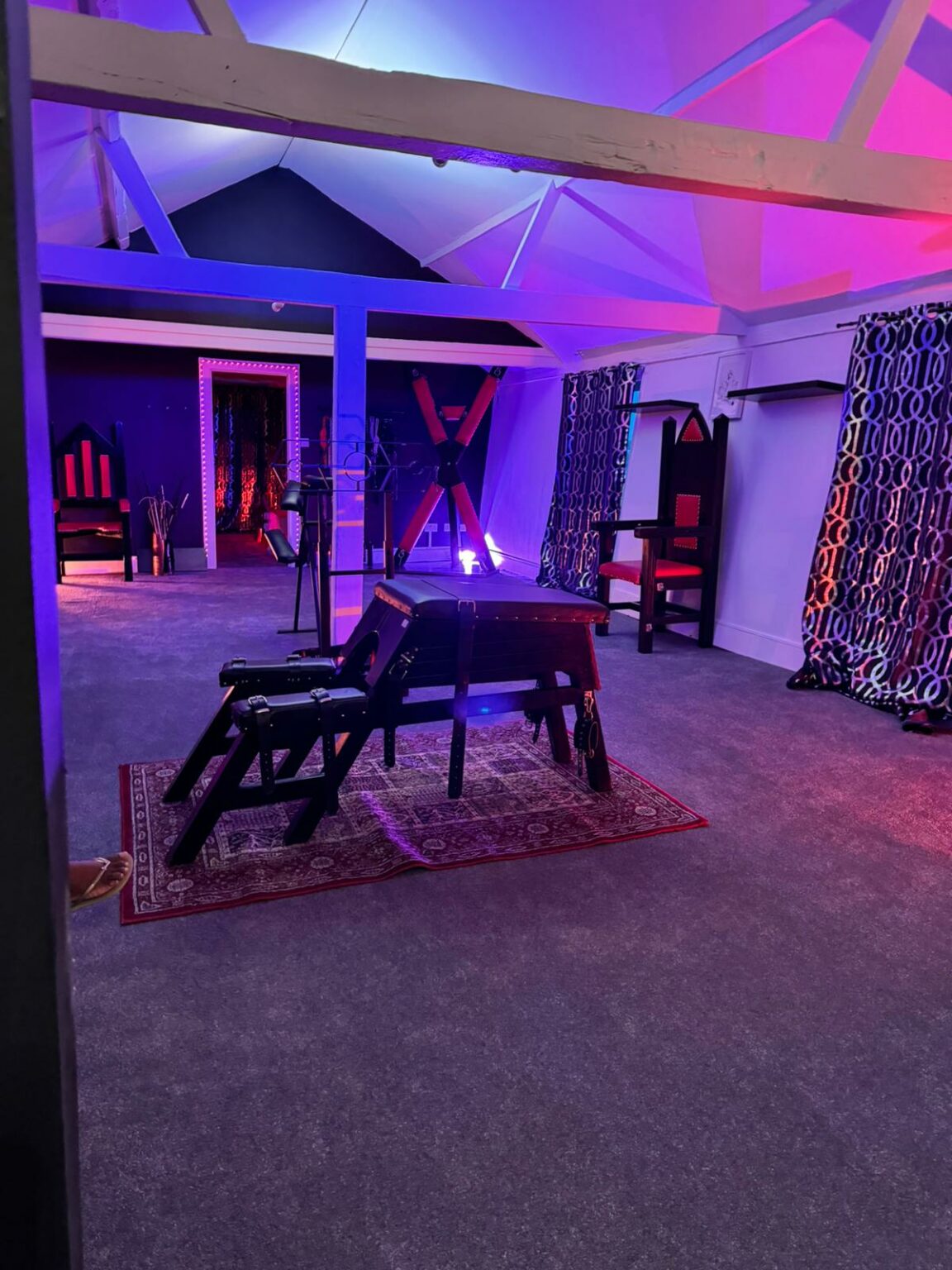 Overnight Stays at The Essex Dungeon Suite - Luxurious BDSM Experience